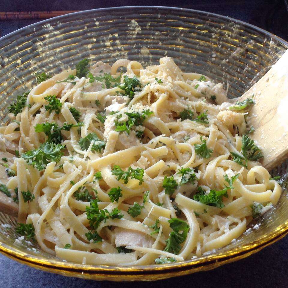Chicken Alfredo - Unbothered Chef